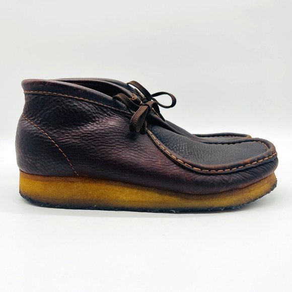 Clarks | Shoes | Clarks Wallabee Boots Mens 85 Chukka Shoes Brown ...